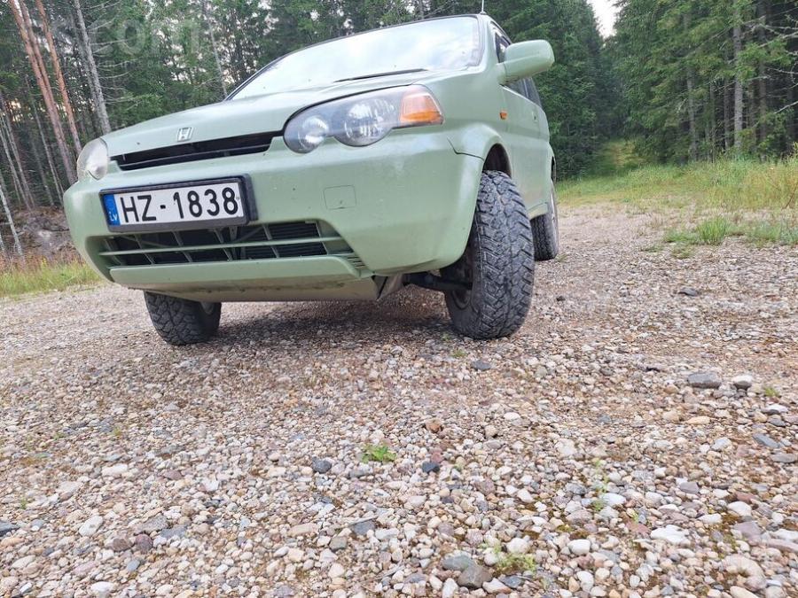 Zaļš Honda HR-V 1999 Cēsis, ar dzinēja tilpumu 1.60 L un nobraukumu 348 tūkst. km par 1620 €, foto 1 vietnē AUTOMOTO.COM.LV