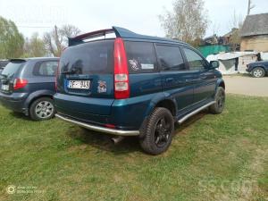 Green Honda HR-V 2000 in Kuldiga, with an engine capacity of 1.60 L and mileage of 170 thousand km for 1100 €, photo 3 on AUTOMOTO.COM.LV
