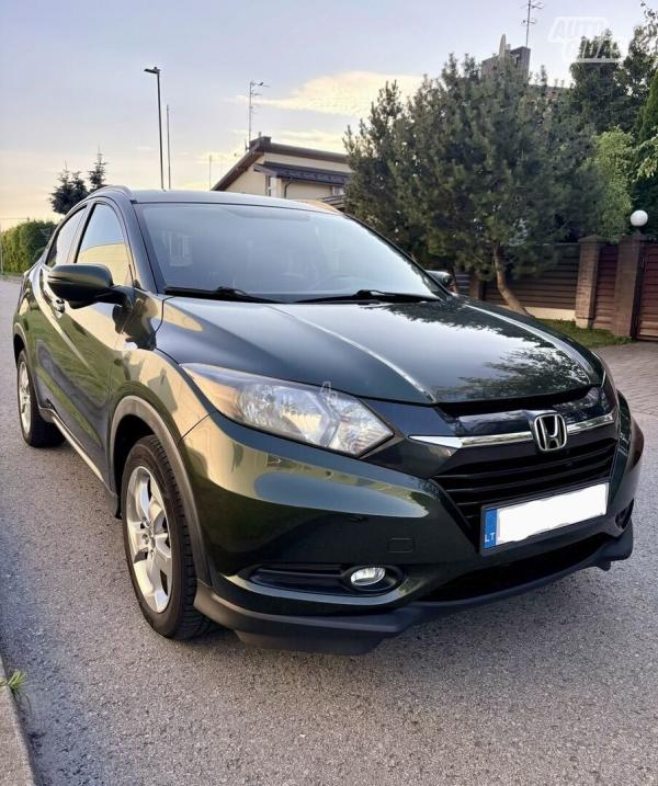 Zaļš Honda HR-V 2016 Klaipėda, ar dzinēja tilpumu 1.80 L un nobraukumu 87 tūkst. km par 12500 €, foto 1 vietnē AUTOMOTO.COM.LV
