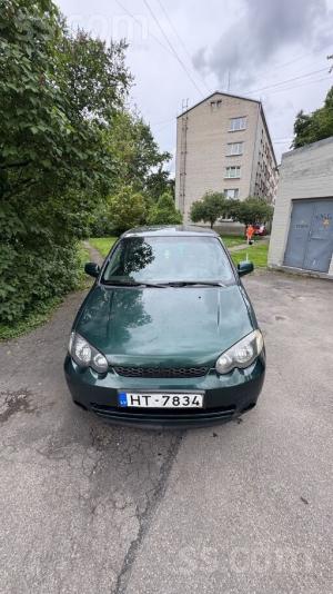 Zaļš Honda HR-V 2002 Rīga, ar dzinēja tilpumu 1.60 L un nobraukumu 230 tūkst. km par 750 €, foto 3 vietnē AUTOMOTO.COM.LV