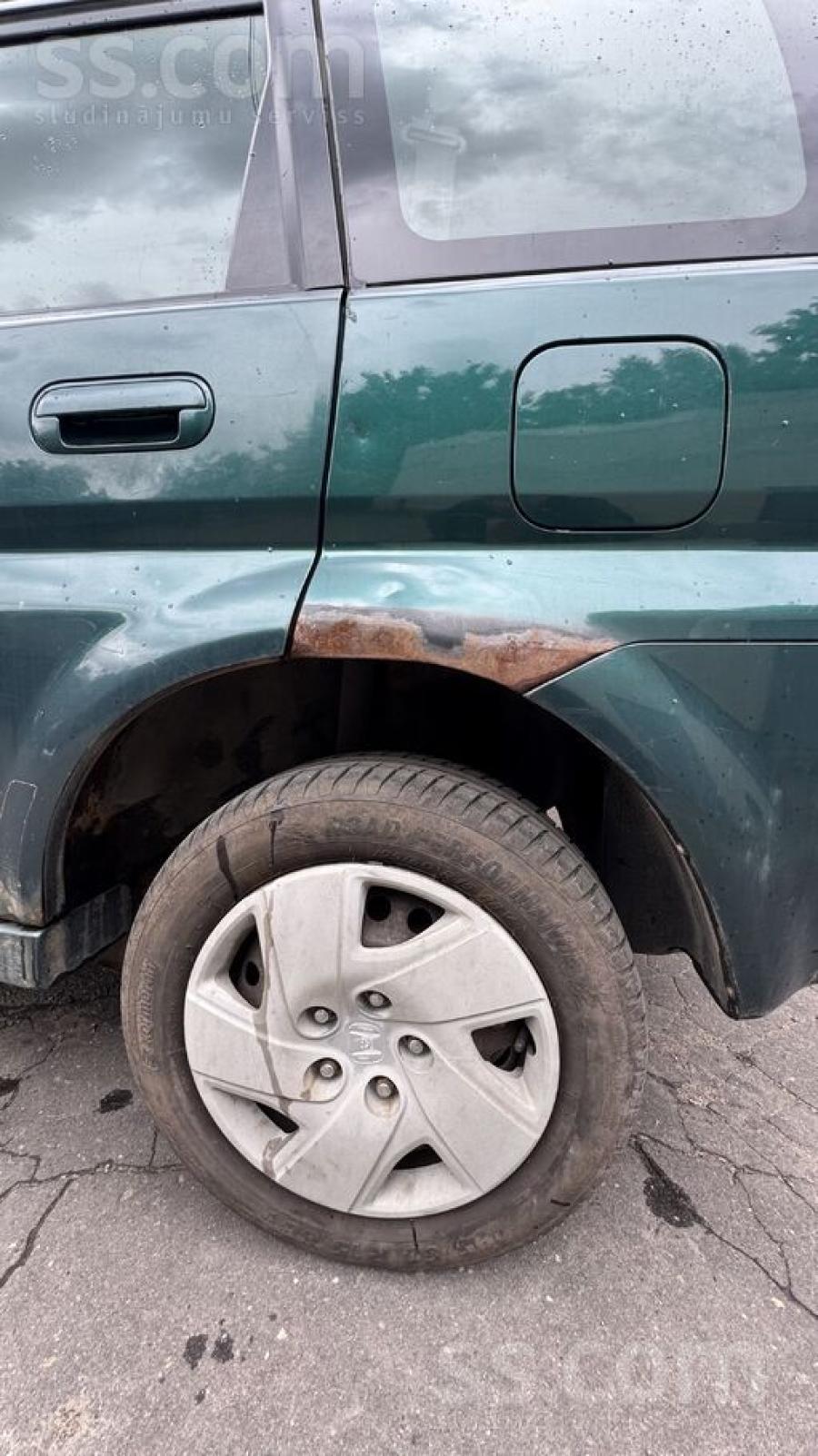 Zaļš Honda HR-V 2002 Rīga, ar dzinēja tilpumu 1.60 L un nobraukumu 230 tūkst. km par 750 €, foto 8 vietnē AUTOMOTO.COM.LV
