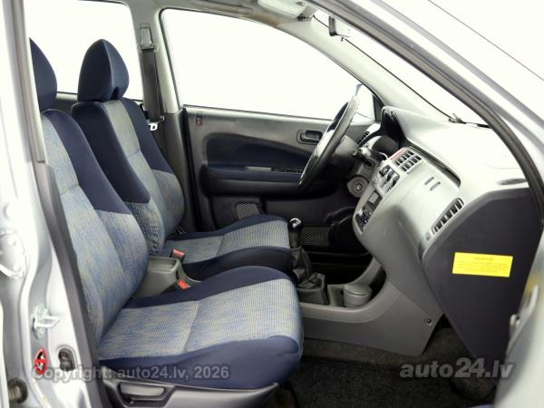 Pelēks Honda HR-V 2001 Tallina, ar dzinēja tilpumu 1.60 L un nobraukumu 155 tūkst. km par 1199 €, foto 6 vietnē AUTOMOTO.COM.LV