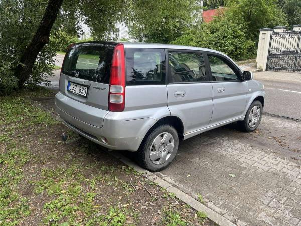Pelēks Honda HR-V 2001 Viļņa, ar dzinēja tilpumu 1.60 L un nobraukumu 147 tūkst. km par 2100 €, foto 7 vietnē AUTOMOTO.COM.LV