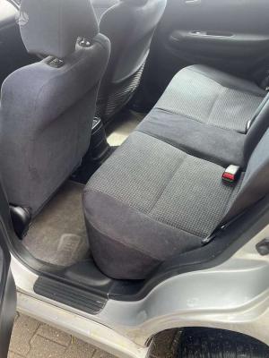 Pelēks Honda HR-V 2001 Viļņa, ar dzinēja tilpumu 1.60 L un nobraukumu 147 tūkst. km par 2100 €, foto 13 vietnē AUTOMOTO.COM.LV
