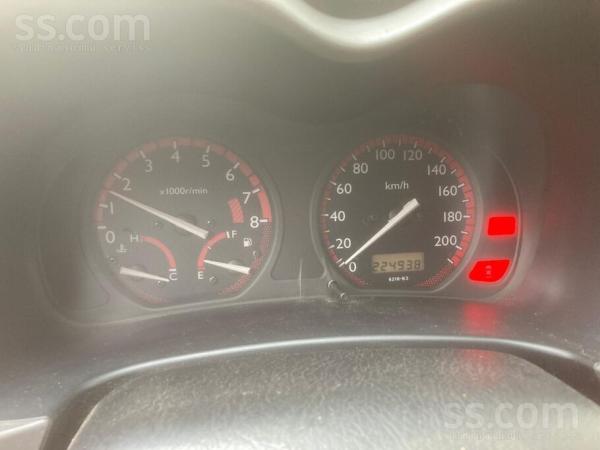Pelēks Honda HR-V 2002 Bauska, ar dzinēja tilpumu 1.60 L un nobraukumu 225 tūkst. km par 450 €, foto 4 vietnē AUTOMOTO.COM.LV