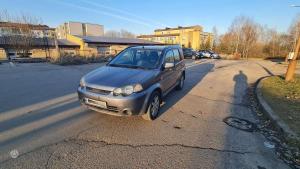 Grey Honda HR-V 2004 in Vilnius, with an engine capacity of 1.59 L and mileage of 191 thousand km for 2000 €, photo  on AUTOMOTO.COM.LV