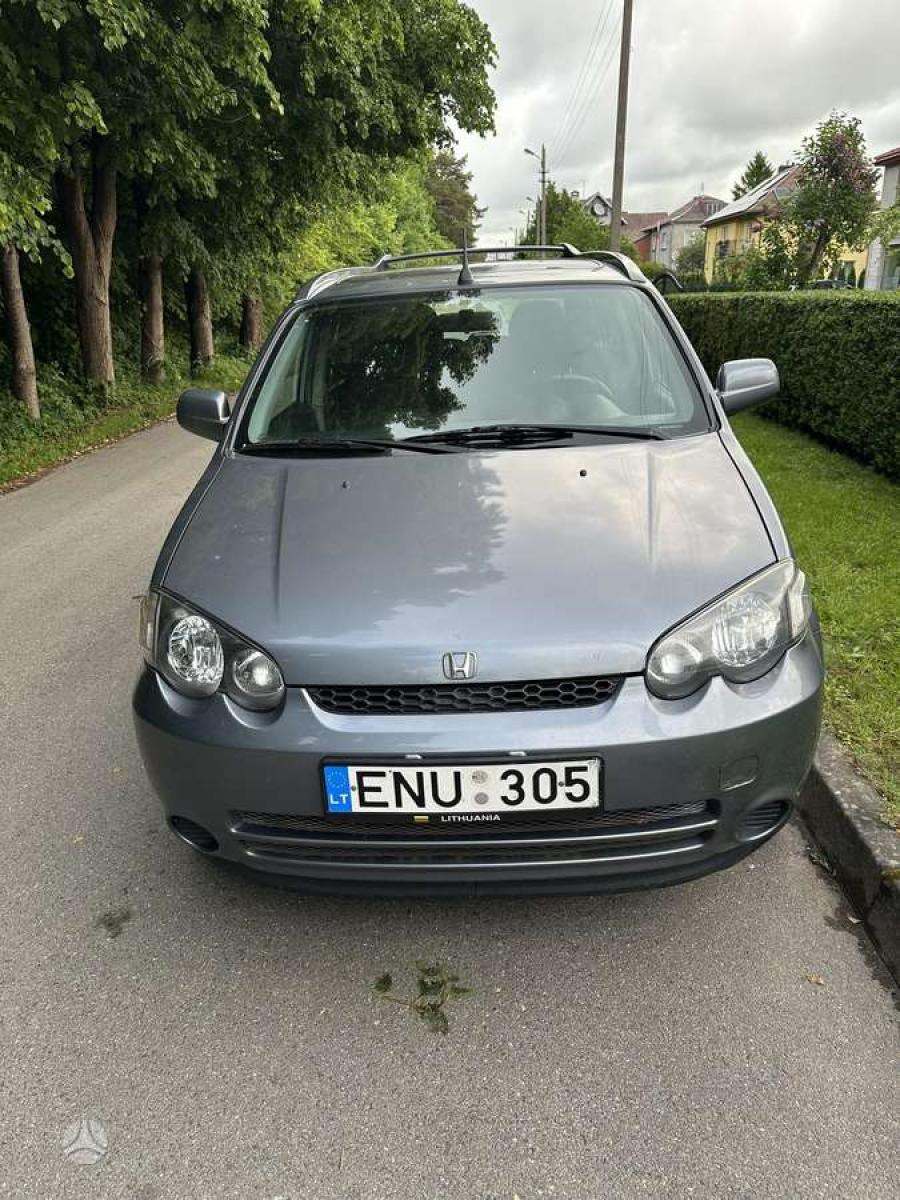 Pelēks Honda HR-V 2005 Klaipėda, ar dzinēja tilpumu 1.59 L un nobraukumu 108 tūkst. km par 1900 €, foto 1 vietnē AUTOMOTO.COM.LV