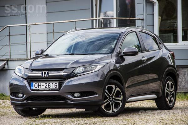 Pelēks Honda HR-V 2015 Tukums, ar dzinēja tilpumu 1.60 L un nobraukumu 203 tūkst. km par 8990 €, foto 1 vietnē AUTOMOTO.COM.LV