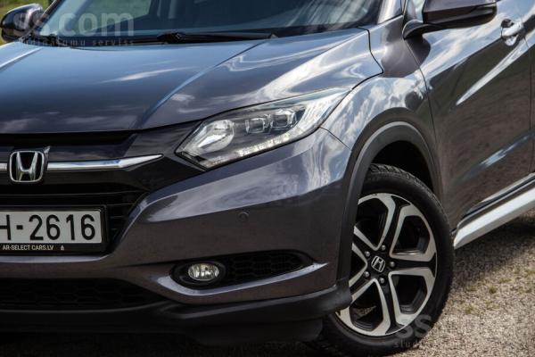 Pelēks Honda HR-V 2015 Tukums, ar dzinēja tilpumu 1.60 L un nobraukumu 203 tūkst. km par 8990 €, foto 7 vietnē AUTOMOTO.COM.LV