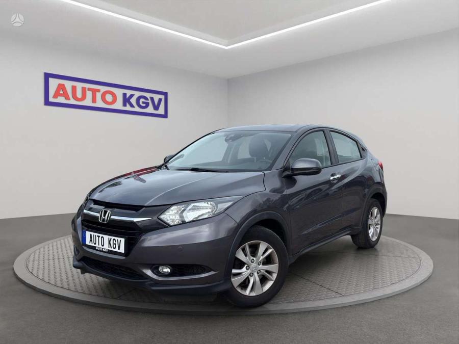 Grey Honda HR-V 2015 in Klaipeda, with an engine capacity of 1.60 L and mileage of 168 thousand km for 9499 €, photo 1 on AUTOMOTO.COM.LV