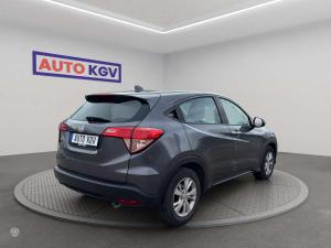 Grey Honda HR-V 2015 in Klaipeda, with an engine capacity of 1.60 L and mileage of 168 thousand km for 9499 €, photo 6 on AUTOMOTO.COM.LV
