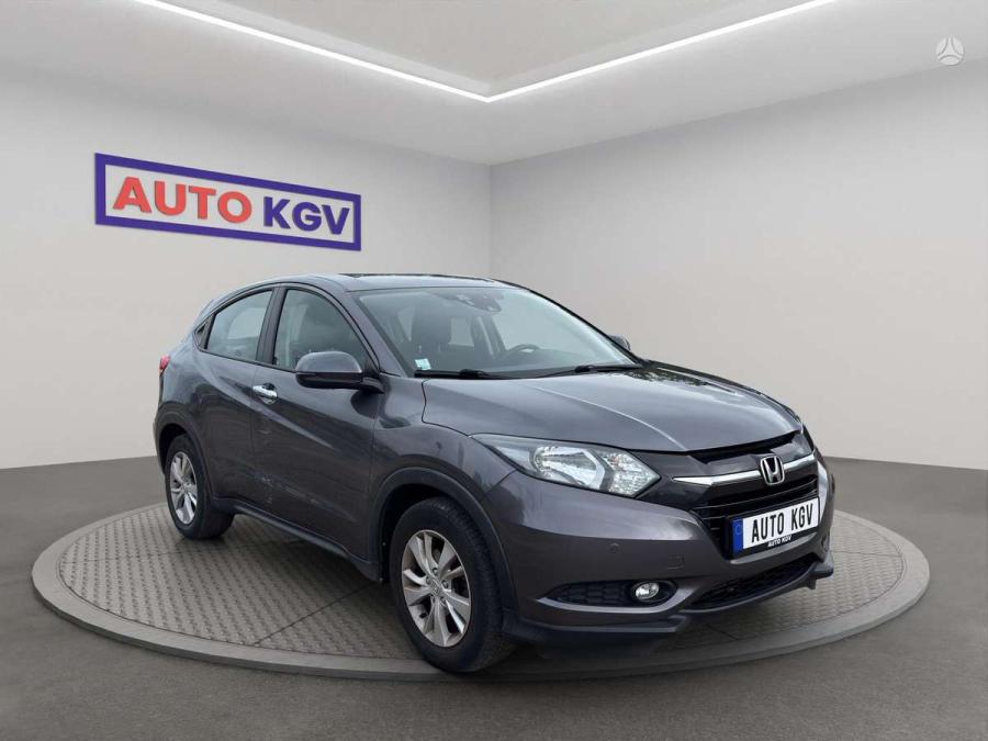 Grey Honda HR-V 2015 in Klaipeda, with an engine capacity of 1.60 L and mileage of 168 thousand km for 9499 €, photo 8 on AUTOMOTO.COM.LV