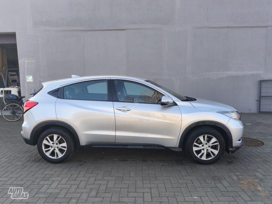 Pelēks Honda HR-V 2016 Jurbarkas, ar dzinēja tilpumu 1.60 L un nobraukumu 246 tūkst. km par 7800 €, foto 5 vietnē AUTOMOTO.COM.LV