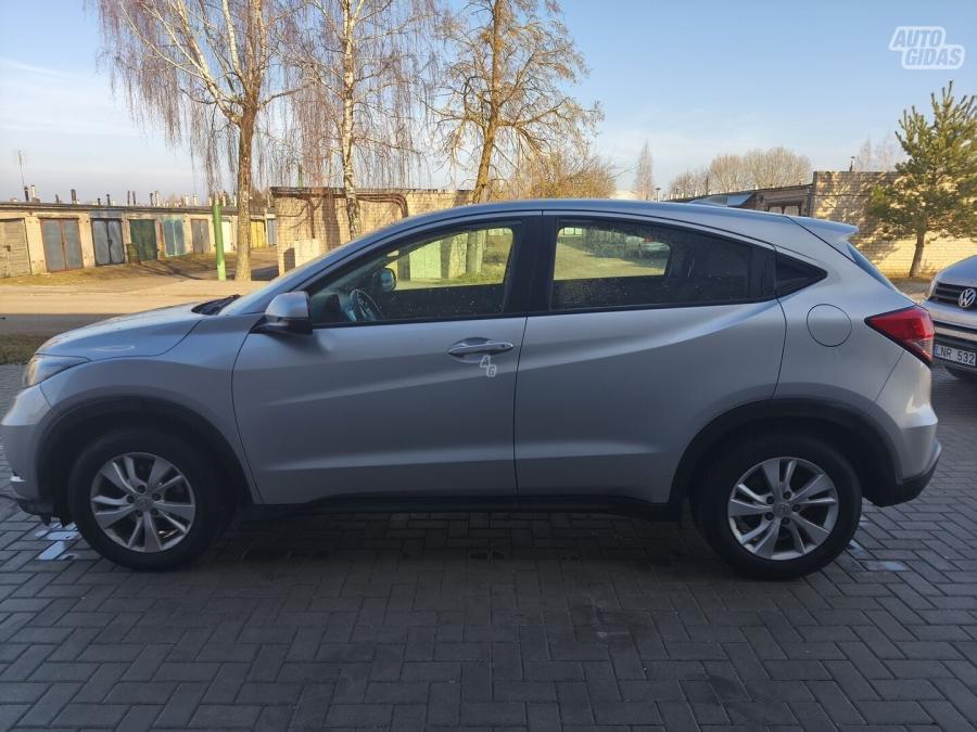 Pelēks Honda HR-V 2016 Jurbarkas, ar dzinēja tilpumu 1.60 L un nobraukumu 246 tūkst. km par 7800 €, foto 6 vietnē AUTOMOTO.COM.LV