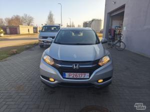 Pelēks Honda HR-V 2016 Jurbarkas, ar dzinēja tilpumu 1.60 L un nobraukumu 246 tūkst. km par 7800 €, foto 7 vietnē AUTOMOTO.COM.LV
