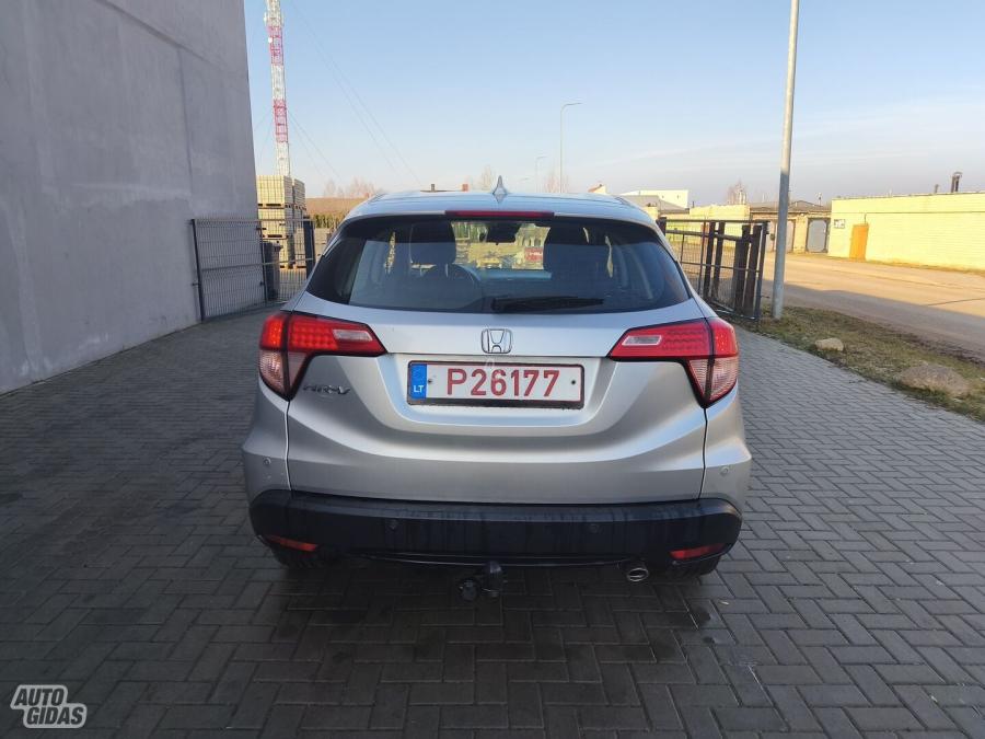 Pelēks Honda HR-V 2016 Jurbarkas, ar dzinēja tilpumu 1.60 L un nobraukumu 246 tūkst. km par 7800 €, foto 8 vietnē AUTOMOTO.COM.LV