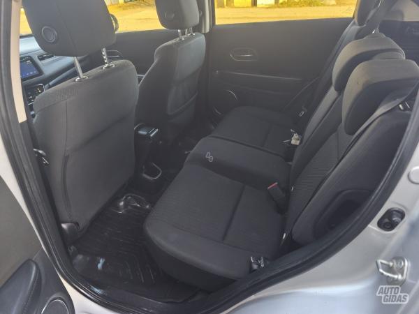 Pelēks Honda HR-V 2016 Jurbarkas, ar dzinēja tilpumu 1.60 L un nobraukumu 246 tūkst. km par 7800 €, foto 11 vietnē AUTOMOTO.COM.LV