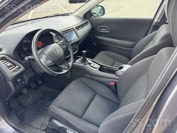 Pelēks Honda HR-V 2016 Rīga, ar dzinēja tilpumu 1.60 L un nobraukumu 0 tūkst. km par 6450 €, foto 8 vietnē AUTOMOTO.COM.LV