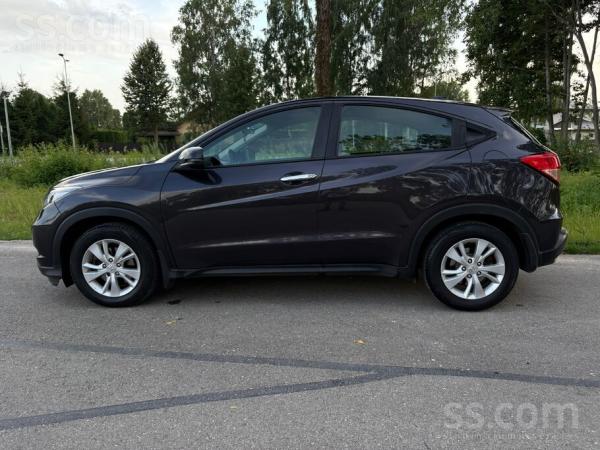 Pelēks Honda HR-V 2016 Ogre, ar dzinēja tilpumu 1.60 L un nobraukumu 254 tūkst. km par 5200 €, foto 4 vietnē AUTOMOTO.COM.LV