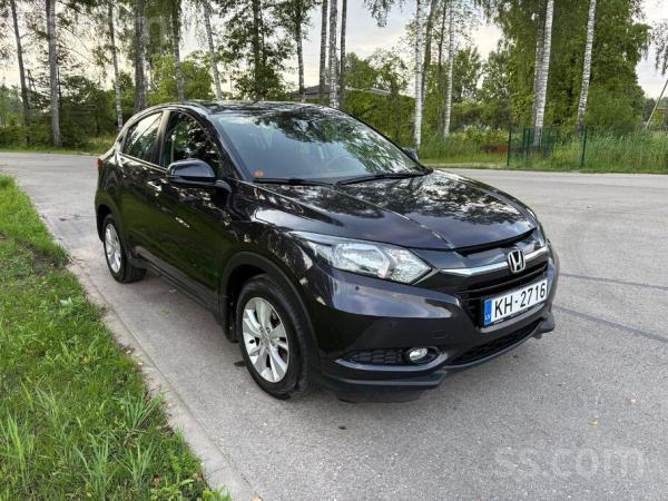 Pelēks Honda HR-V 2016 Ogre, ar dzinēja tilpumu 1.60 L un nobraukumu 254 tūkst. km par 5200 €, foto 5 vietnē AUTOMOTO.COM.LV