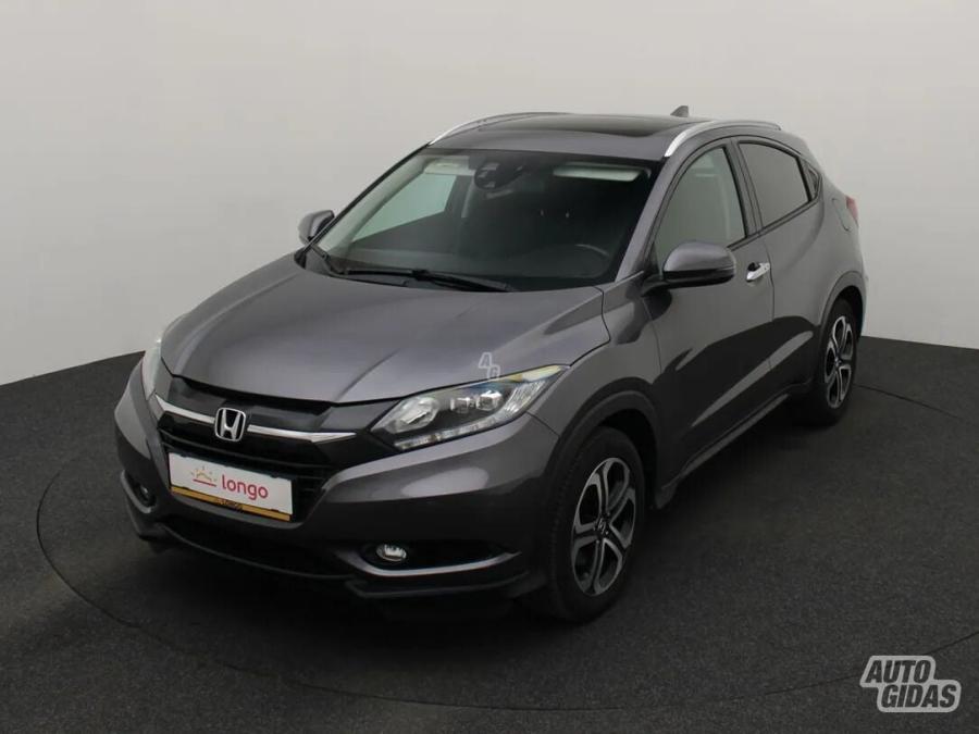 Grey Honda HR-V 2017 in Vilnius, with an engine capacity of 1.60 L and mileage of 184 thousand km for 11999 €, photo 1 on AUTOMOTO.COM.LV