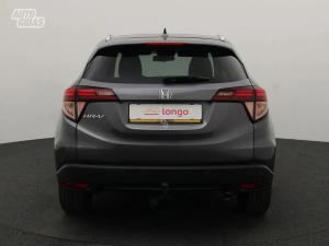 Grey Honda HR-V 2017 in Vilnius, with an engine capacity of 1.60 L and mileage of 184 thousand km for 11999 €, photo 6 on AUTOMOTO.COM.LV