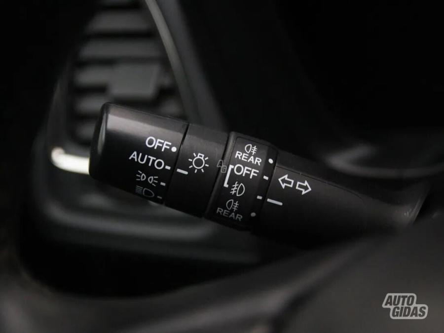 Grey Honda HR-V 2017 in Vilnius, with an engine capacity of 1.60 L and mileage of 184 thousand km for 11999 €, photo 28 on AUTOMOTO.COM.LV