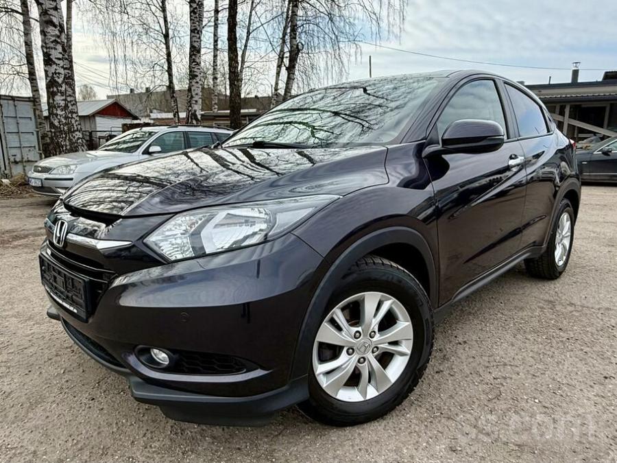Pelēks Honda HR-V 2018 Rīga, ar dzinēja tilpumu 1.60 L un nobraukumu 0 tūkst. km par 9990 €, foto 4 vietnē AUTOMOTO.COM.LV