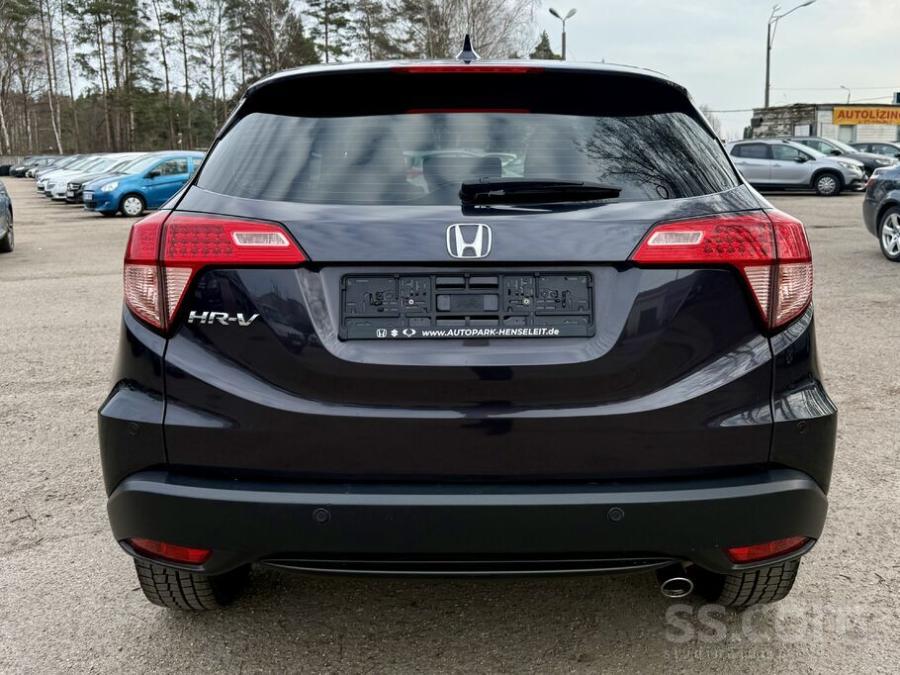 Pelēks Honda HR-V 2018 Rīga, ar dzinēja tilpumu 1.60 L un nobraukumu 0 tūkst. km par 9990 €, foto 8 vietnē AUTOMOTO.COM.LV