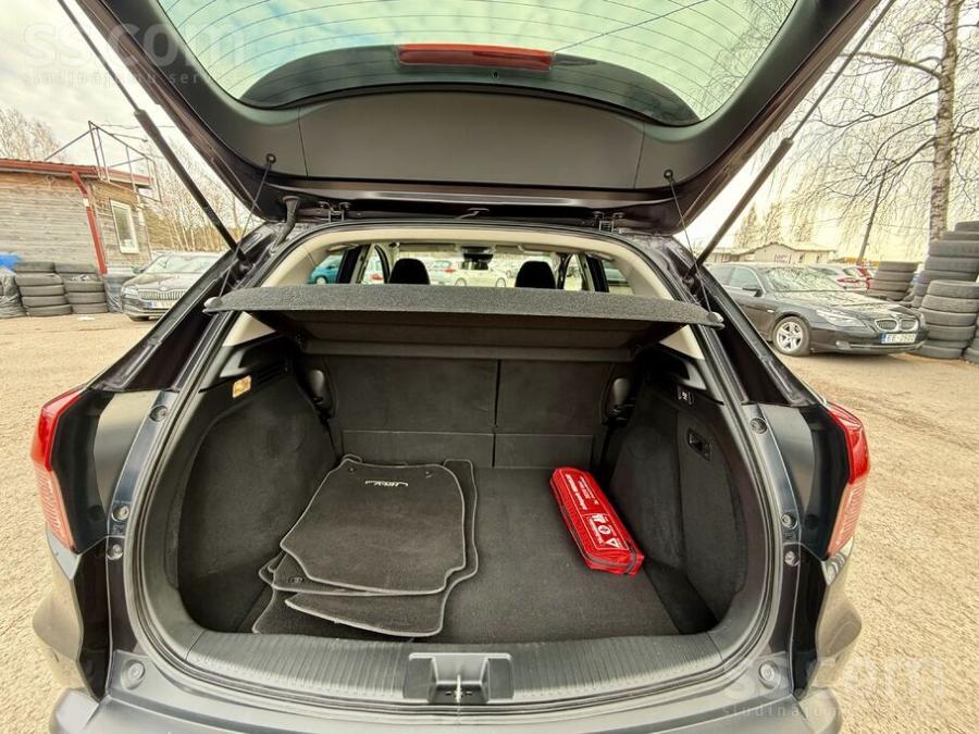 Pelēks Honda HR-V 2018 Rīga, ar dzinēja tilpumu 1.60 L un nobraukumu 0 tūkst. km par 9990 €, foto 11 vietnē AUTOMOTO.COM.LV