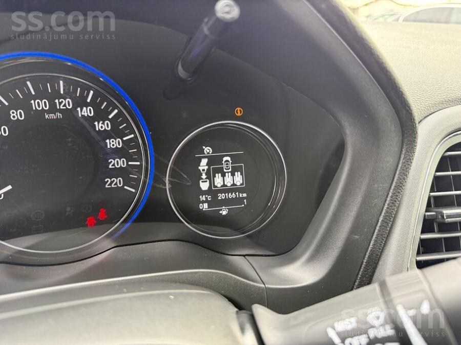 Pelēks Honda HR-V 2018 Rīga, ar dzinēja tilpumu 1.60 L un nobraukumu 0 tūkst. km par 9990 €, foto 25 vietnē AUTOMOTO.COM.LV