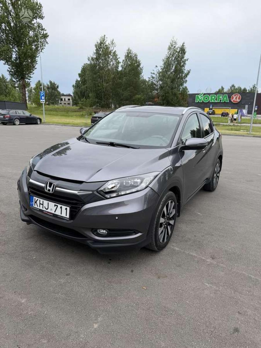 Pelēks Honda HR-V 2018 Viļņa, ar dzinēja tilpumu 1.80 L un nobraukumu 69 tūkst. km par 10500 €, foto 5 vietnē AUTOMOTO.COM.LV