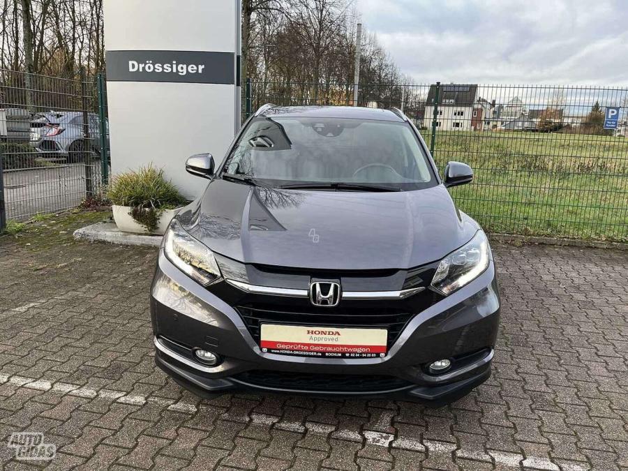 Pelēks Honda HR-V 2021 Kauņa, ar dzinēja tilpumu 1.50 L un nobraukumu 29 tūkst. km par 21875 €, foto 3 vietnē AUTOMOTO.COM.LV