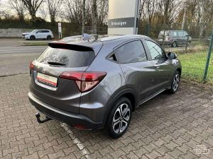 Pelēks Honda HR-V 2021 Kauņa, ar dzinēja tilpumu 1.50 L un nobraukumu 29 tūkst. km par 21875 €, foto 4 vietnē AUTOMOTO.COM.LV