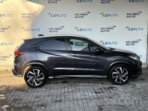 Pelēks Honda HR-V 2021 Rīga, ar dzinēja tilpumu 1.50 L un nobraukumu 54 tūkst. km par 18500 €, foto 5 vietnē AUTOMOTO.COM.LV
