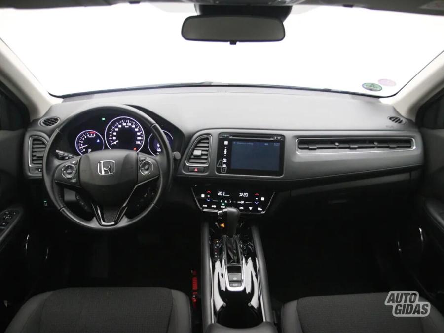 Pelēks Honda HR-V 2021 Viļņa, ar dzinēja tilpumu 1.50 L un nobraukumu 192 tūkst. km par 15399 €, foto 3 vietnē AUTOMOTO.COM.LV