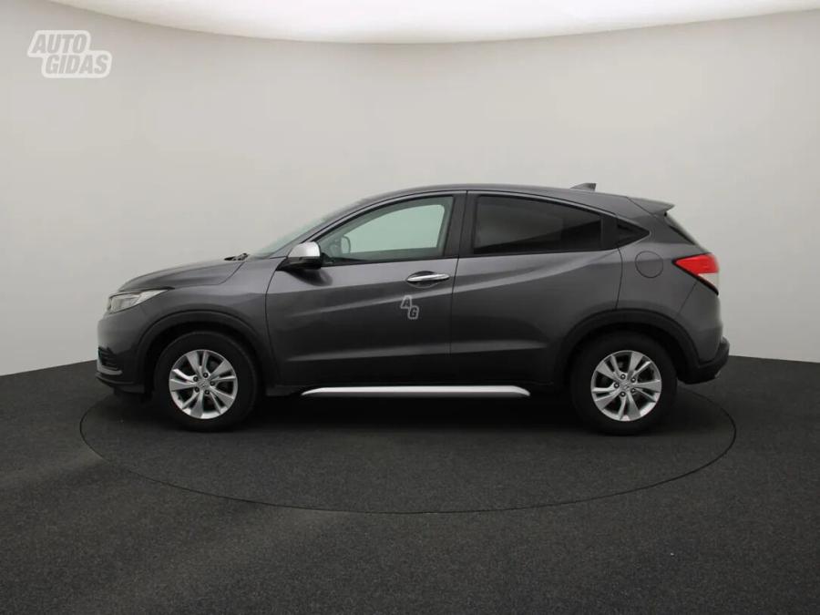 Pelēks Honda HR-V 2021 Viļņa, ar dzinēja tilpumu 1.50 L un nobraukumu 192 tūkst. km par 15399 €, foto 7 vietnē AUTOMOTO.COM.LV
