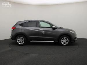Pelēks Honda HR-V 2021 Viļņa, ar dzinēja tilpumu 1.50 L un nobraukumu 192 tūkst. km par 15399 €, foto 10 vietnē AUTOMOTO.COM.LV