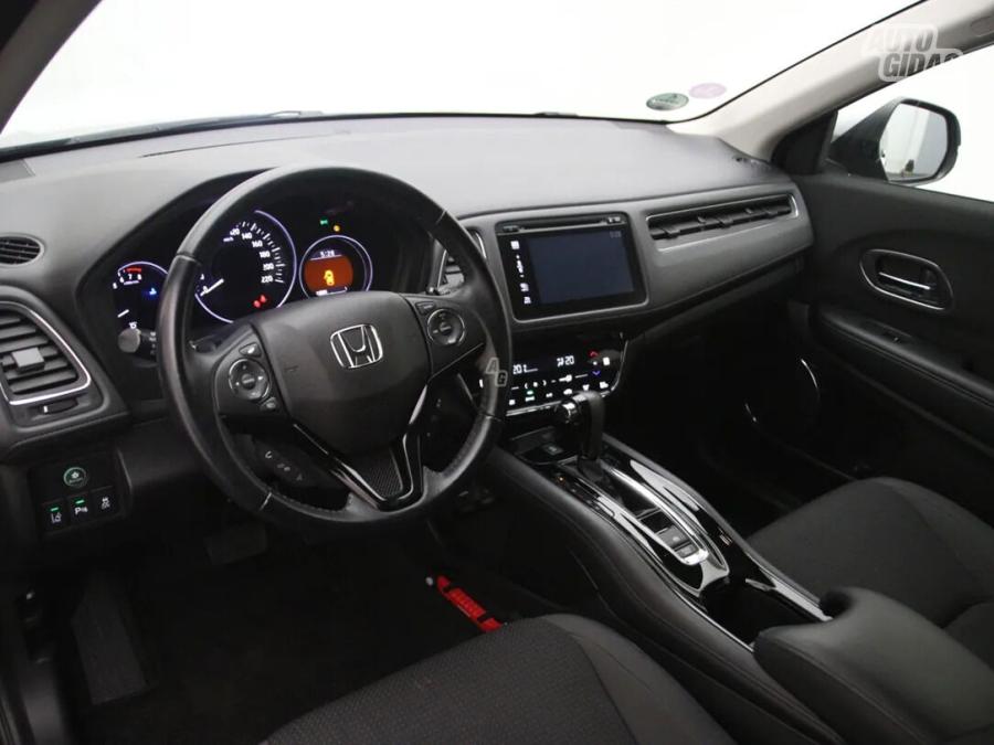 Pelēks Honda HR-V 2021 Viļņa, ar dzinēja tilpumu 1.50 L un nobraukumu 192 tūkst. km par 15399 €, foto 17 vietnē AUTOMOTO.COM.LV