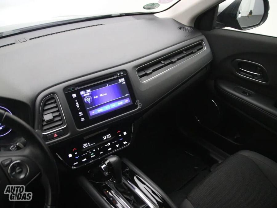 Pelēks Honda HR-V 2021 Viļņa, ar dzinēja tilpumu 1.50 L un nobraukumu 192 tūkst. km par 15399 €, foto 22 vietnē AUTOMOTO.COM.LV