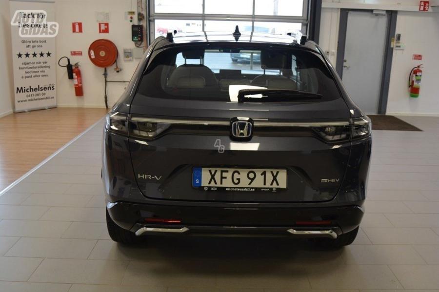 Grey Honda HR-V 2022 in Kaunas, with an engine capacity of 0.00 L and mileage of 59 thousand km for 29307 €, photo 6 on AUTOMOTO.COM.LV
