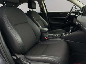 Grey Honda HR-V 2022 in Klaipeda, with an engine capacity of 1.50 L and mileage of 34 thousand km for 24999 €, photo 9 on AUTOMOTO.COM.LV