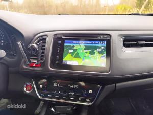 Grey Honda HR-V 2017 in Tallinn, with an engine capacity of 1.50 L and mileage of 92 thousand km for 14500 €, photo 14 on AUTOMOTO.COM.LV