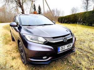 Grey Honda HR-V 2017 in Tallinn, with an engine capacity of 1.50 L and mileage of 92 thousand km for 14500 €, photo 18 on AUTOMOTO.COM.LV