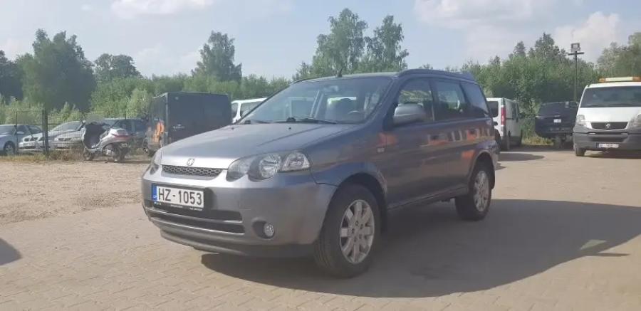 Pelēks Honda HR-V 2004 Valmiera, ar dzinēja tilpumu 1.60 L un nobraukumu 277 tūkst. km par 1600 €, foto 8 vietnē AUTOMOTO.COM.LV