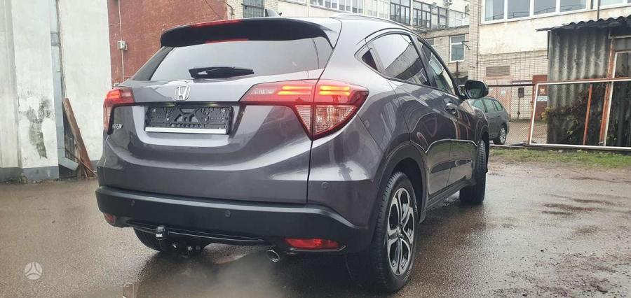 Pelēks Honda HR-V 2015 Kauņa, ar dzinēja tilpumu 1.60 L un nobraukumu 200 tūkst. km par 10499 €, foto 6 vietnē AUTOMOTO.COM.LV