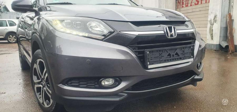 Pelēks Honda HR-V 2015 Kauņa, ar dzinēja tilpumu 1.60 L un nobraukumu 200 tūkst. km par 10499 €, foto 8 vietnē AUTOMOTO.COM.LV