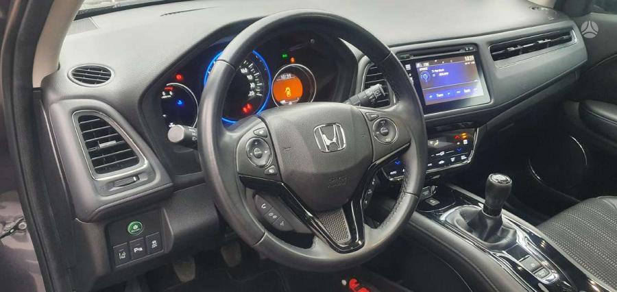 Pelēks Honda HR-V 2015 Kauņa, ar dzinēja tilpumu 1.60 L un nobraukumu 200 tūkst. km par 10499 €, foto 19 vietnē AUTOMOTO.COM.LV