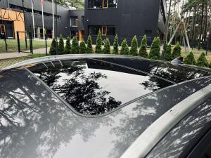 Grey Honda HR-V 2017 in Kaunas, with an engine capacity of 1.60 L and mileage of 238 thousand km for 9950 €, photo 30 on AUTOMOTO.COM.LV