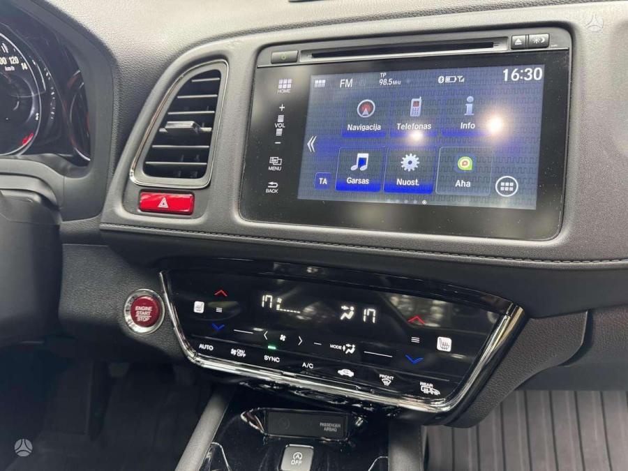 Pelēks Honda HR-V 2017 Kauņa, ar dzinēja tilpumu 1.60 L un nobraukumu 238 tūkst. km par 10000 €, foto 17 vietnē AUTOMOTO.COM.LV